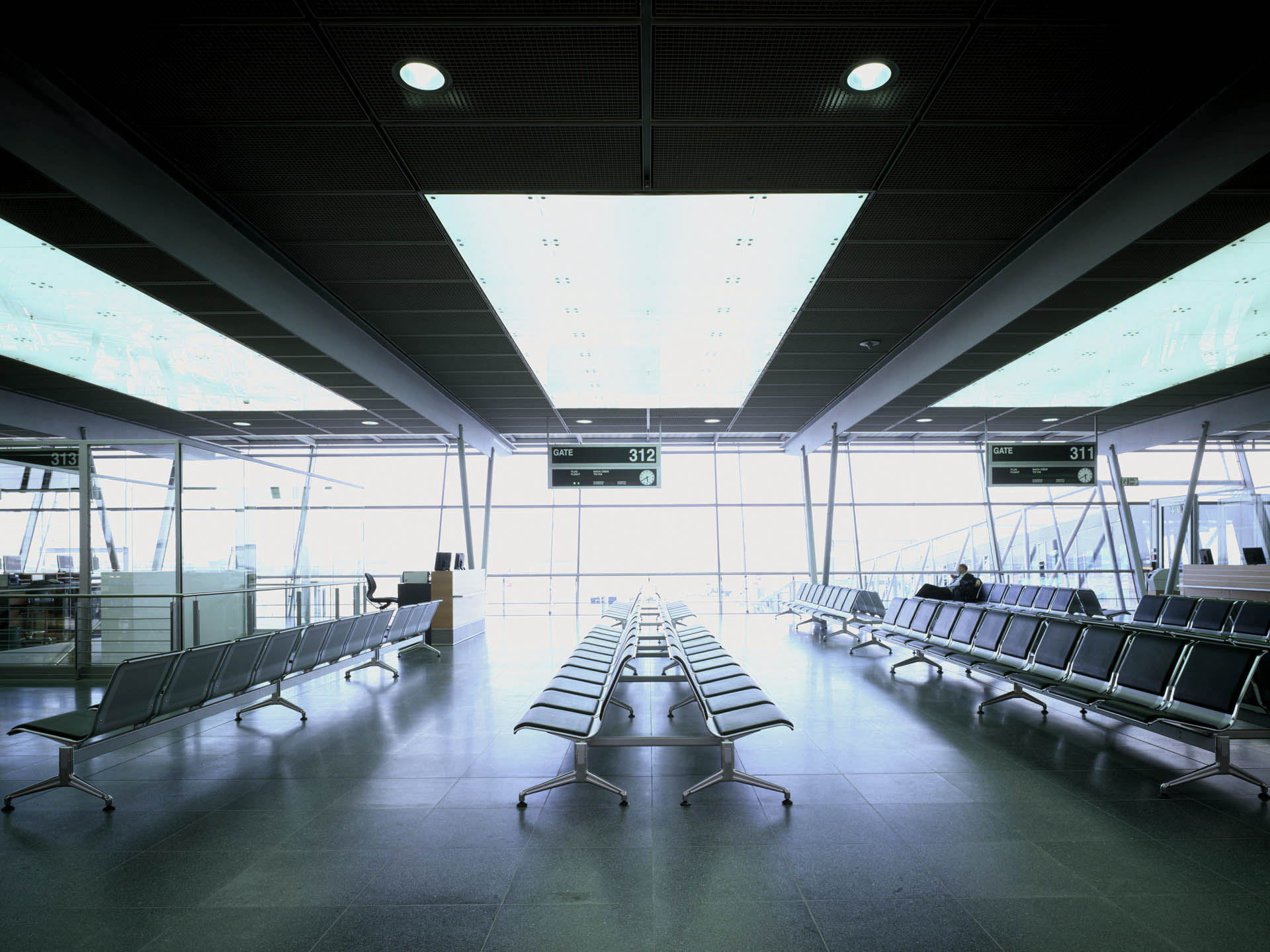 Stuttgart Airport, Terminal 3, Stuttgart [DE] | durlum GmbH